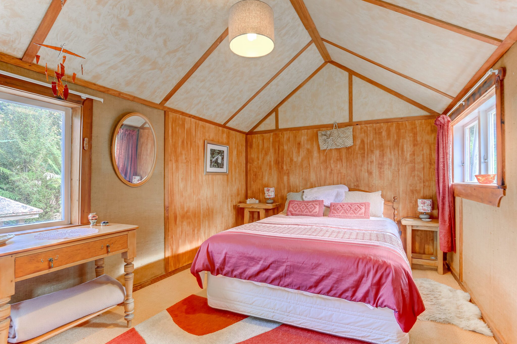 The Riverboat Cottage - The Flying Fox